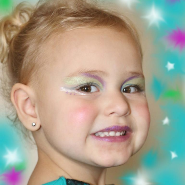 Pretty Princess Eye Design - Facepaint.com