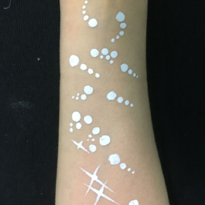 Art of Face Painting - How to Do Dots Video by Shelley Wapniak ...